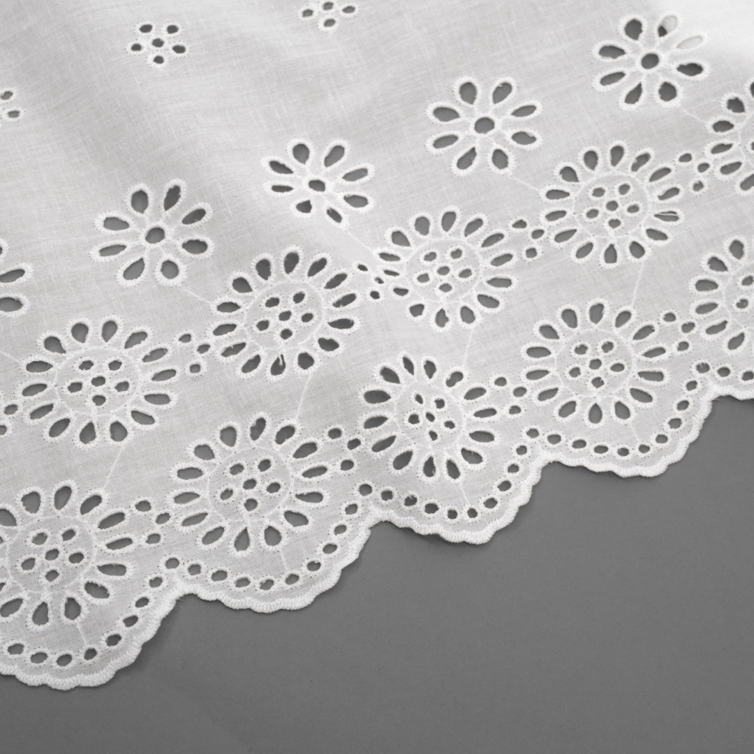 Scalloped Cotton Trim - White | Blackbird Fabrics